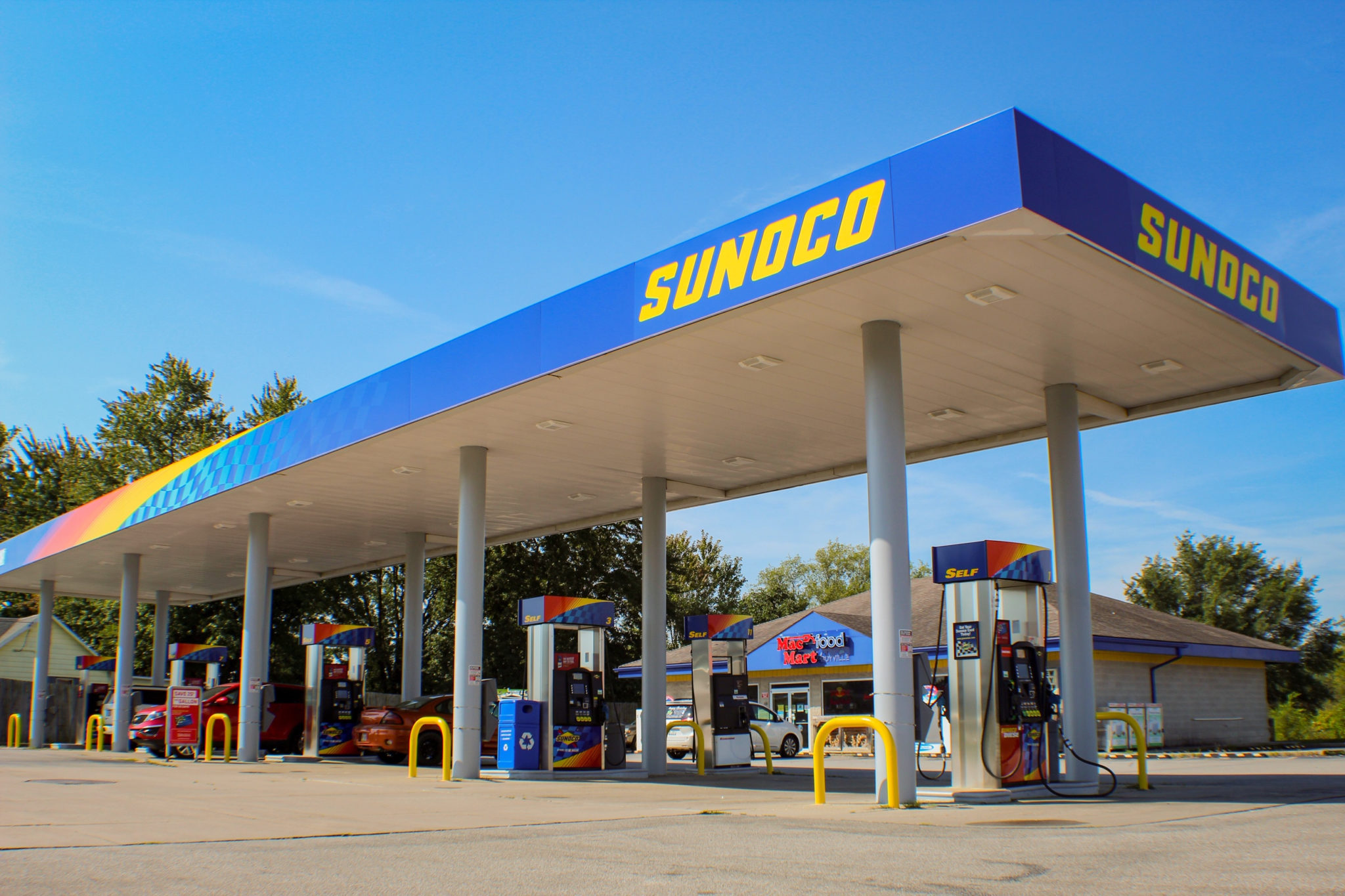 Save 50¢ per gallon on gas at MacFood Mart - MacFood Mart